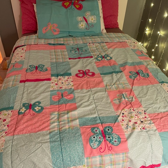 jumping beans | Bedding | Jumping Bean Full Reversible Comforter | Poshmark